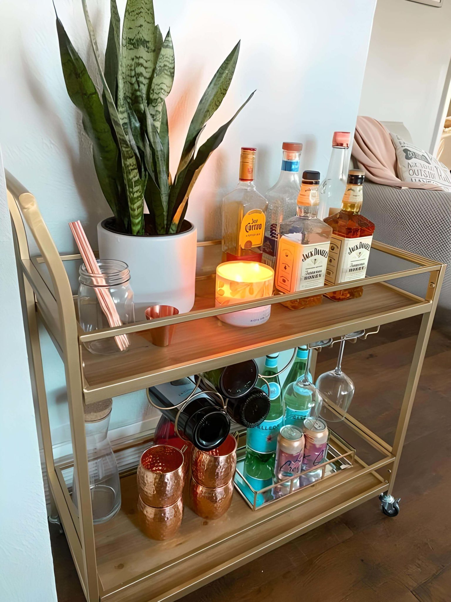Minibar: como criar um espaço para reunir os amigos em casa