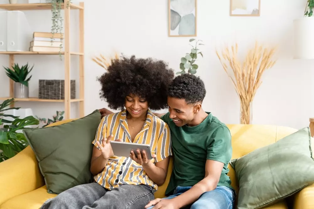 Comprar a casa própria em 2025? Dicas contra a alta dos juros