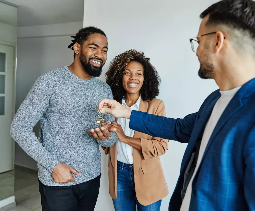 Primeiro você começa: do zero ao apê próprio, sua jornada completa!